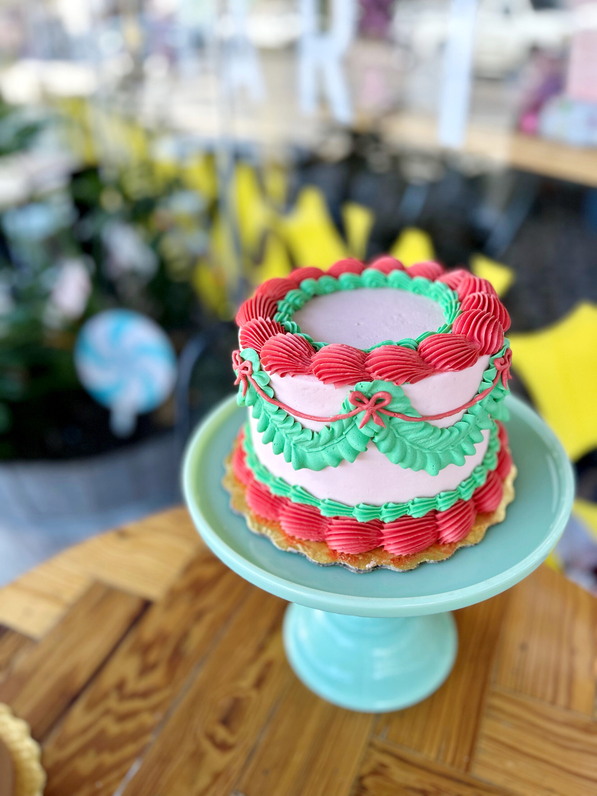 Holiday Peppermint Chocolate Cake | 2tarts Bakery