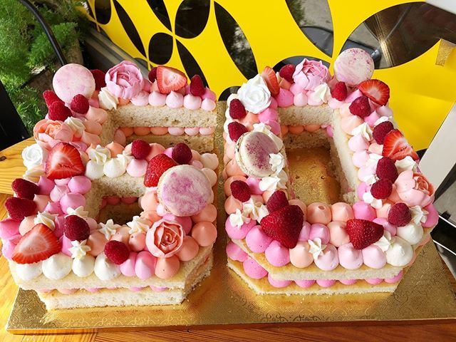 Open Layer Number Cake | 2tarts Bakery