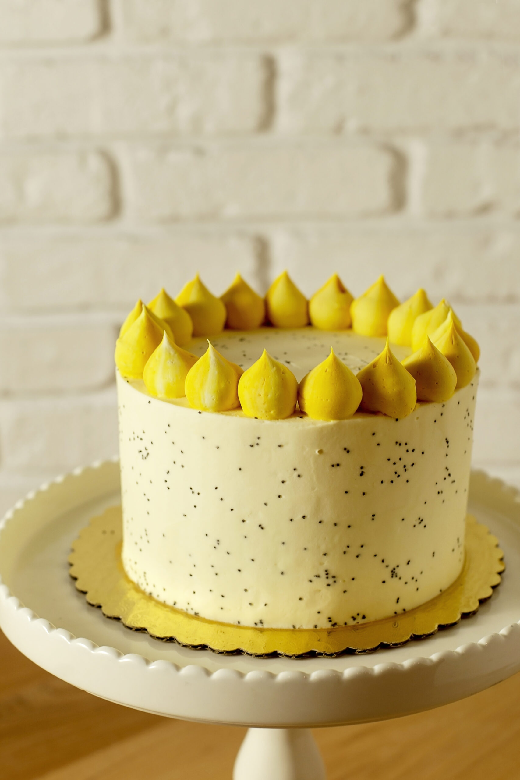 Lemon Poppy Cake | 2tarts Bakery